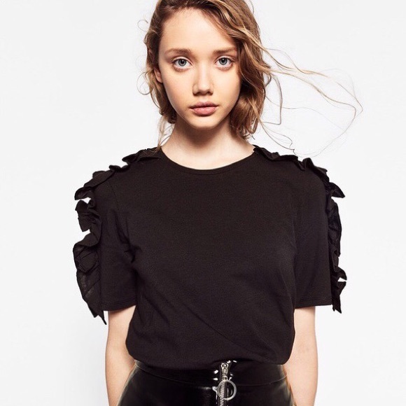 Zara | Tops | Final Sale Zara Ruffled Shoulder Tshirt | Poshmark